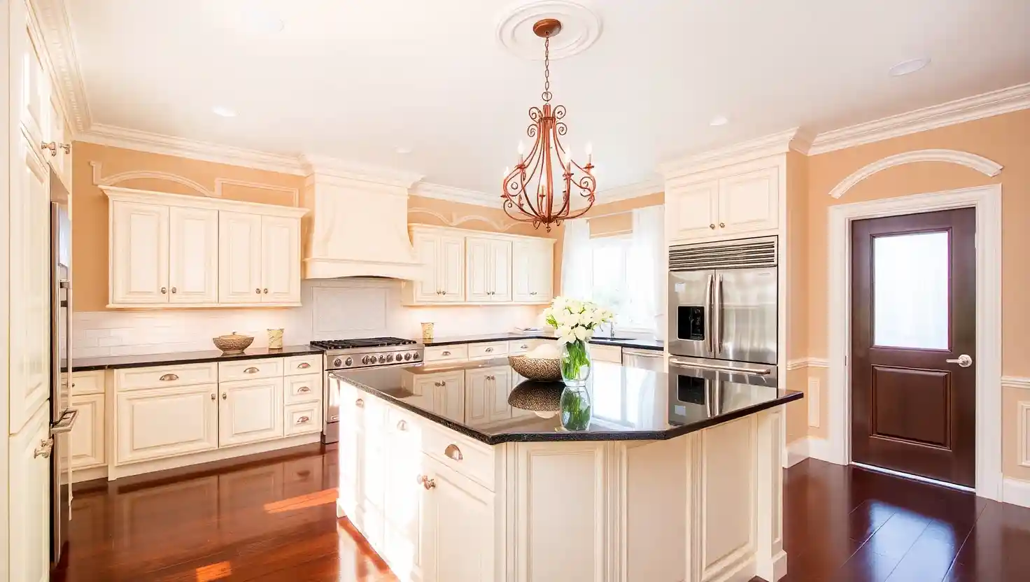 7 Elegant Kitchen Wall Molding Ideas For A Classic Look